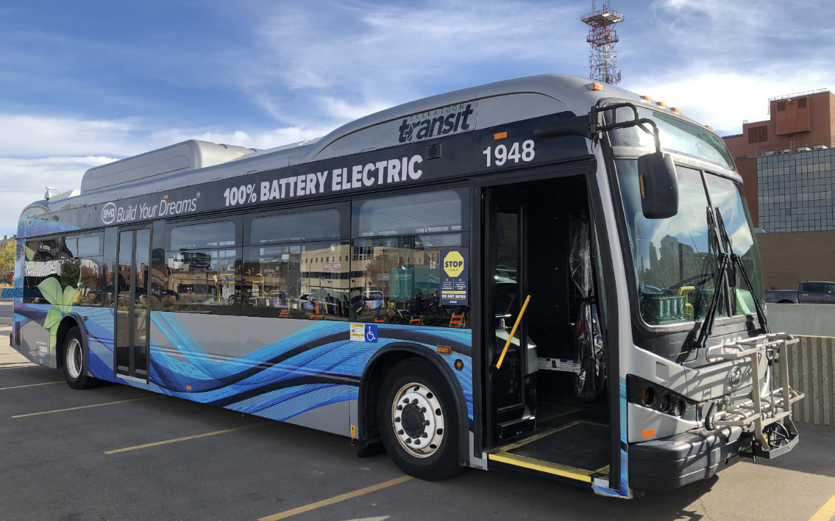 Saskatoon Transit to receive $420,000 in funding push for e-buses