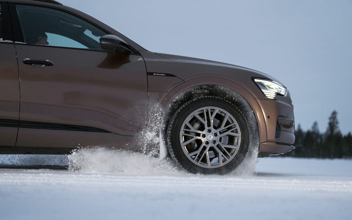A guide to sourcing winter snow tires for your EV