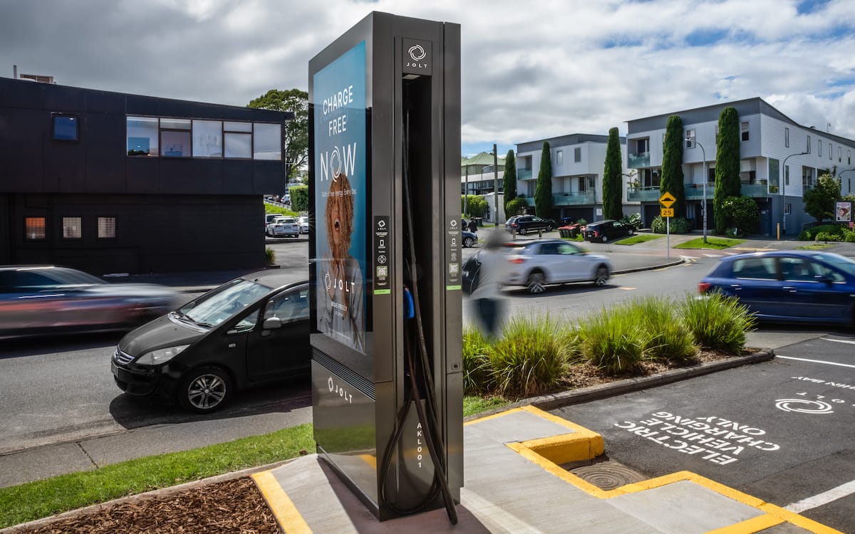 Jolt ev charging store