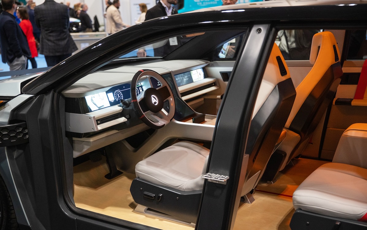 Project Arrow 2.0: more vehicles, more suppliers, more Canada