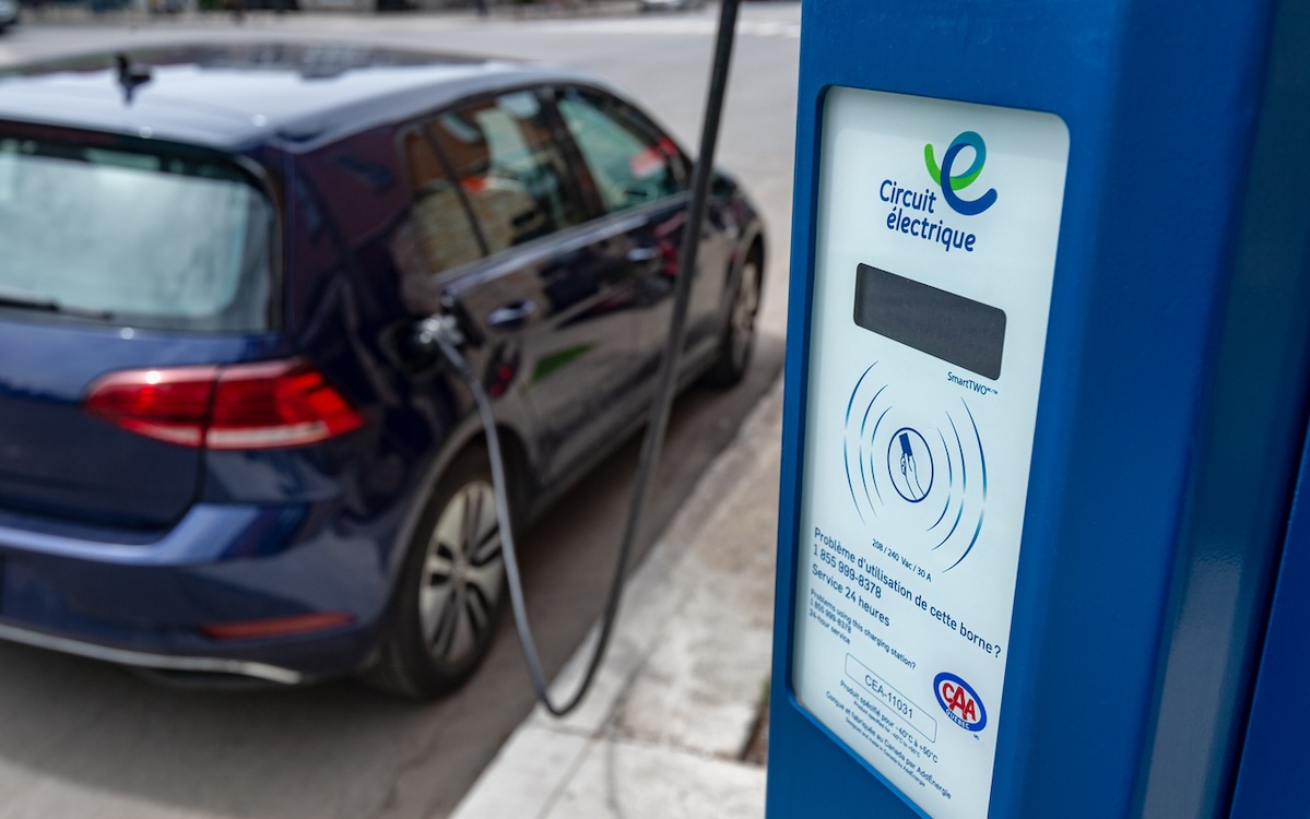 EV charging network reliability in Canada: a tale of four approaches