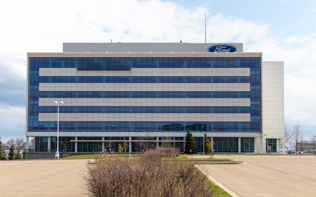 Ford scraps plans for $1.8-billion Oakville EV assembly plant