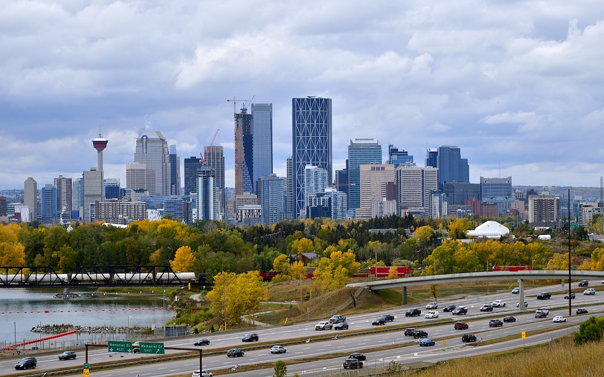 Calgary opens $4,000-per-application grant for MURB EV charging