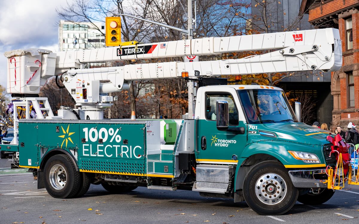 What to expect with electric MHDV rebates in Canada for 2025