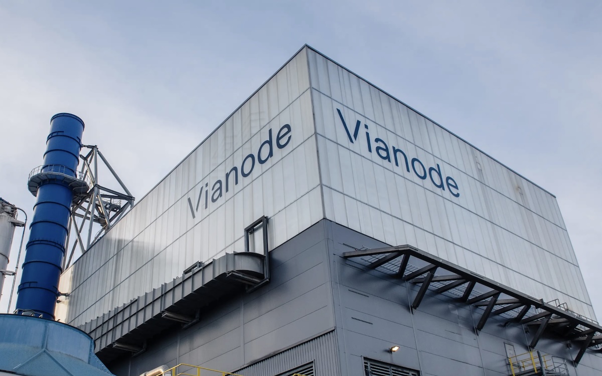 Vianode AS eyes Canada for new graphite plant
