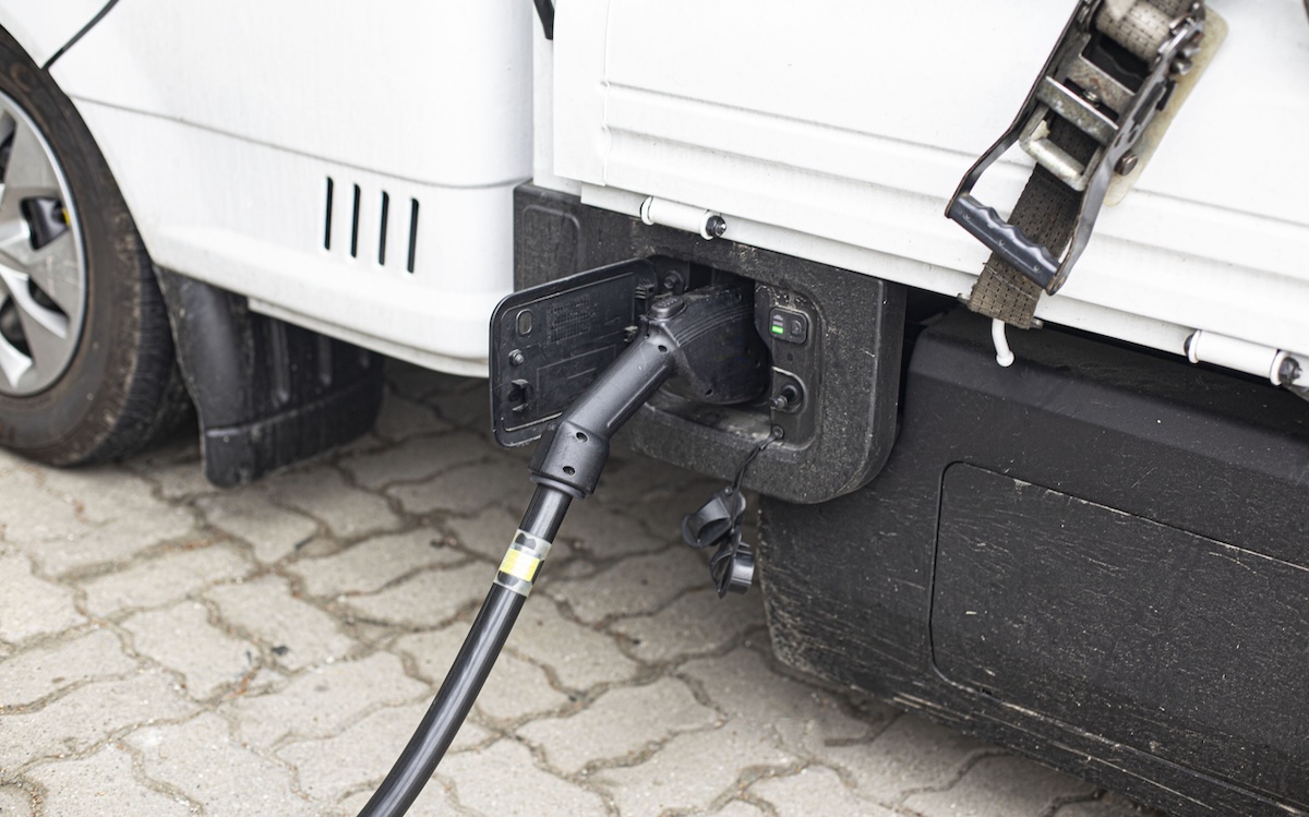 How to get Canada’s electric frieght corridors up and charging