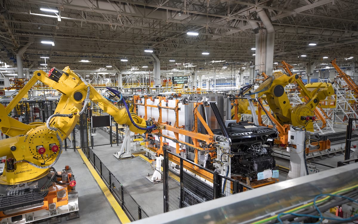 GM ends BrightDrop electric van production at Ontario’s CAMI plant