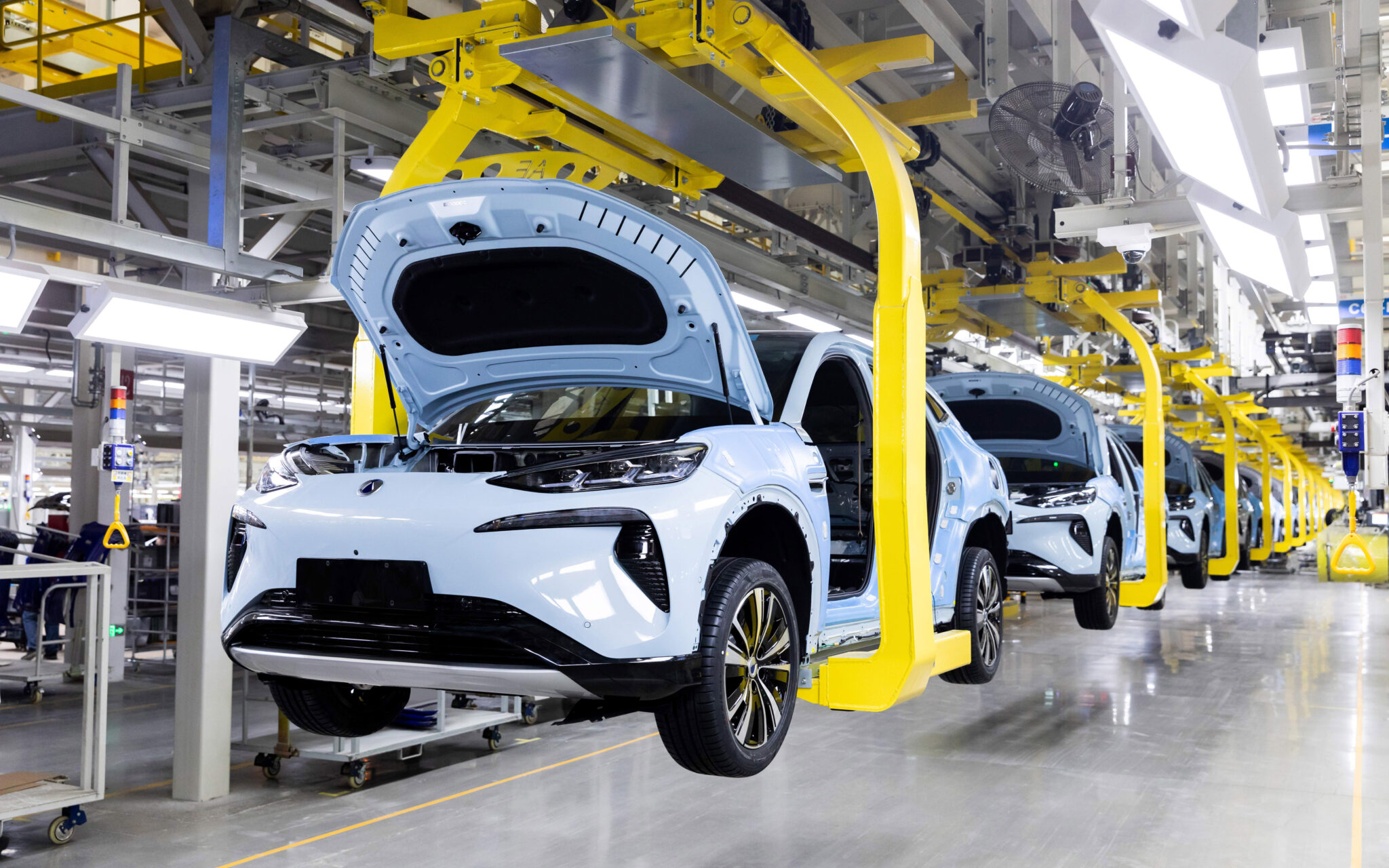 Carney signs ‘landmark’ trade deal reducing tariffs on Chinese EVs